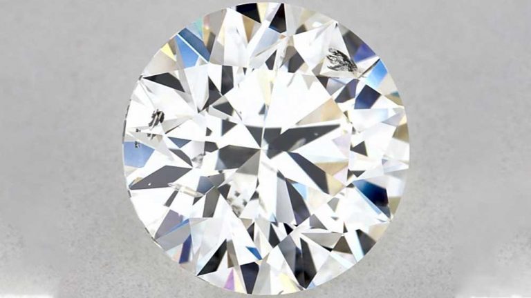 Benjamin's Expert Guide to the SI2 Clarity Diamond