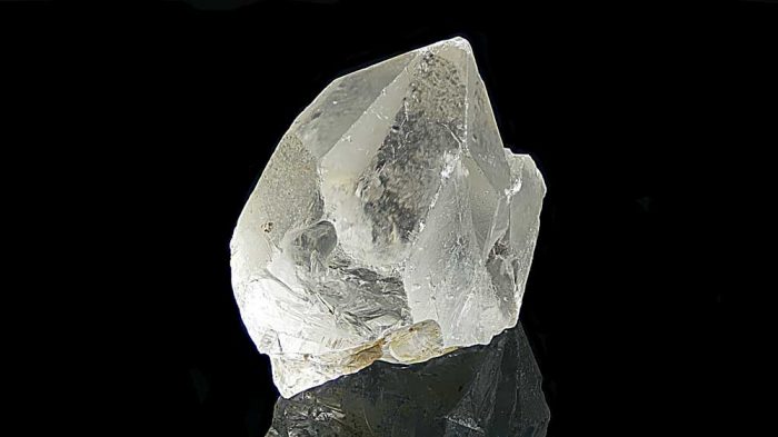 Guide to Buying a K Color Diamond - Expert Advice