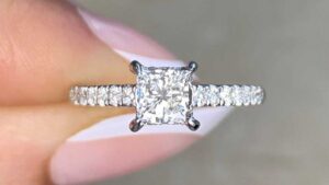 Complete Guide to G Color Diamond - Estate Diamond Jewelry