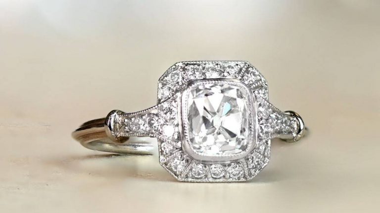 Complete Guide to G Color Diamond - Estate Diamond Jewelry