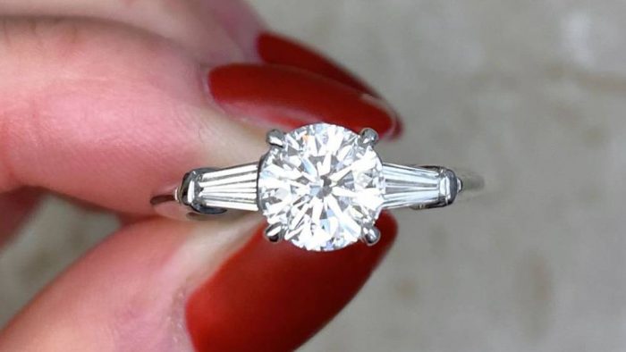 Complete Guide to G Color Diamond - Estate Diamond Jewelry