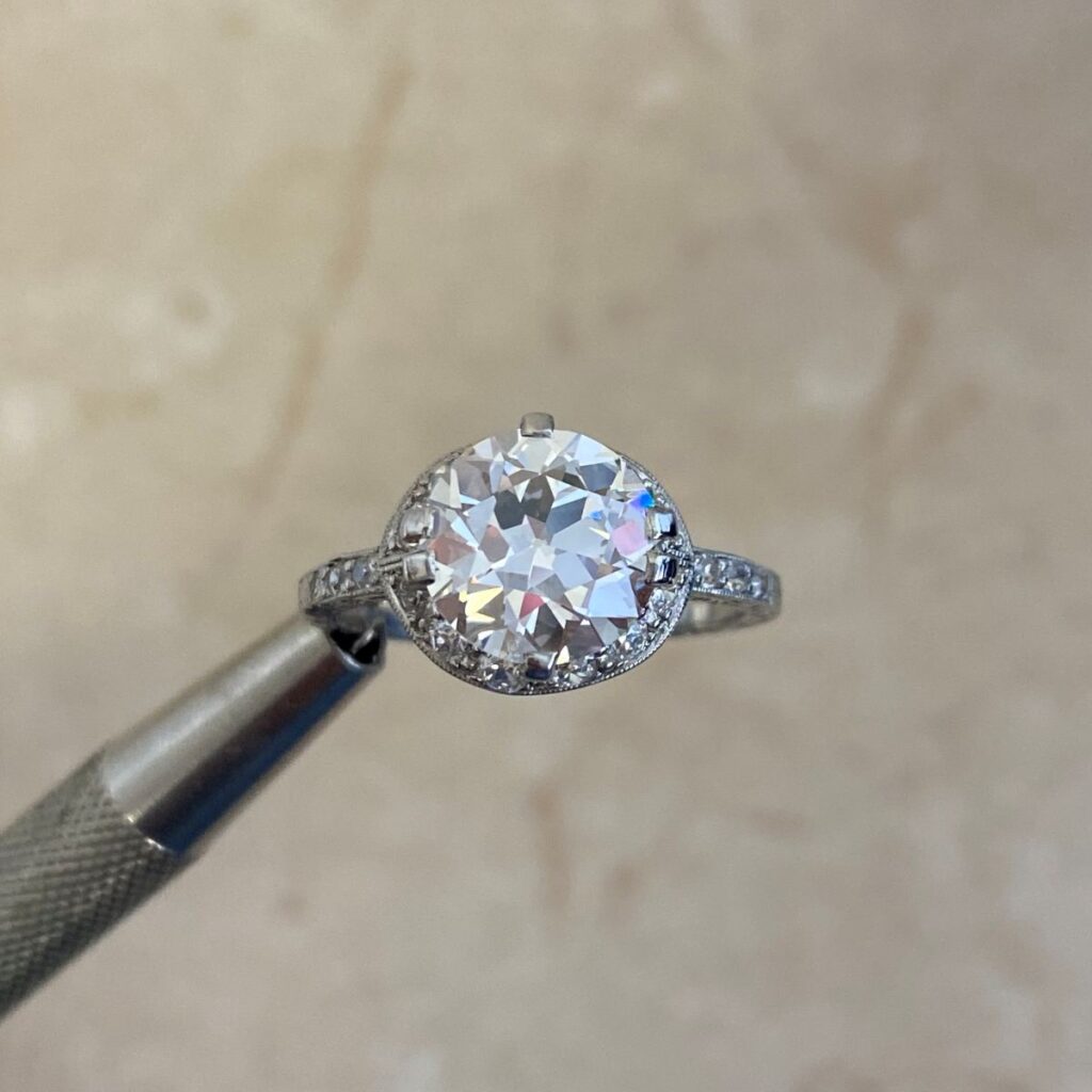 The Expert Guide to the Old European Cut Diamond
